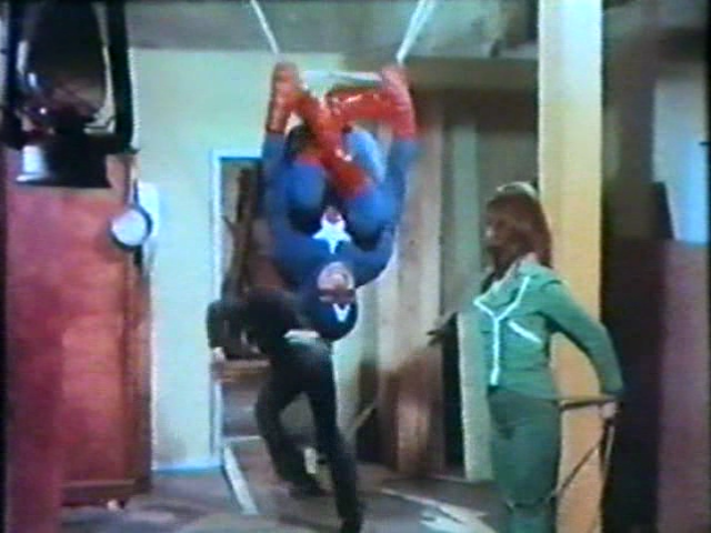 BliZZarraDas: 3 Dev Adam (1973)